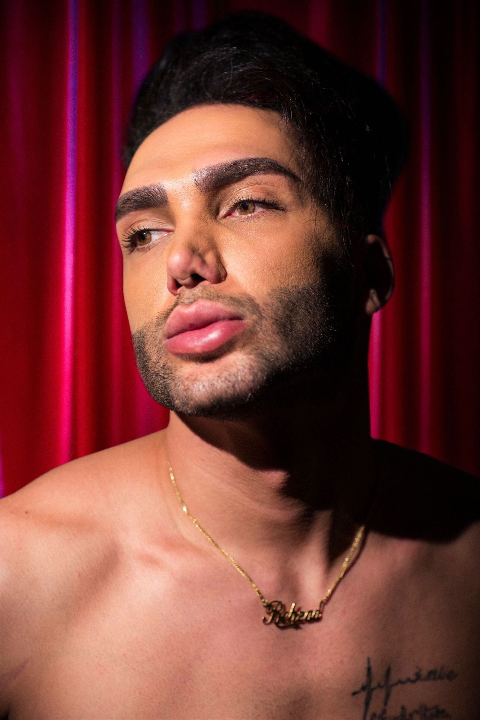 INSTA FAB'S - PhMuseum