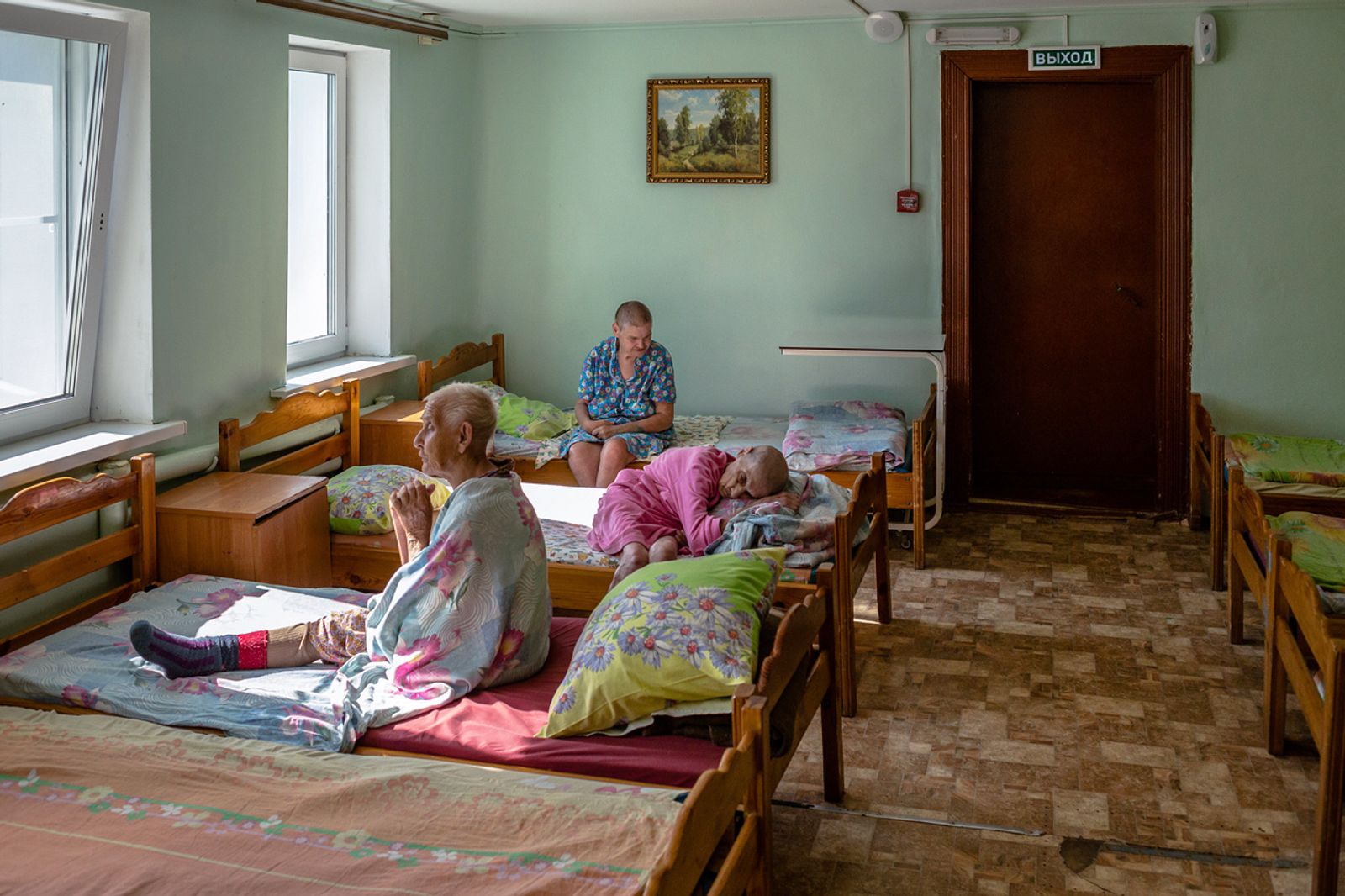 Paradise/Internat - PhMuseum