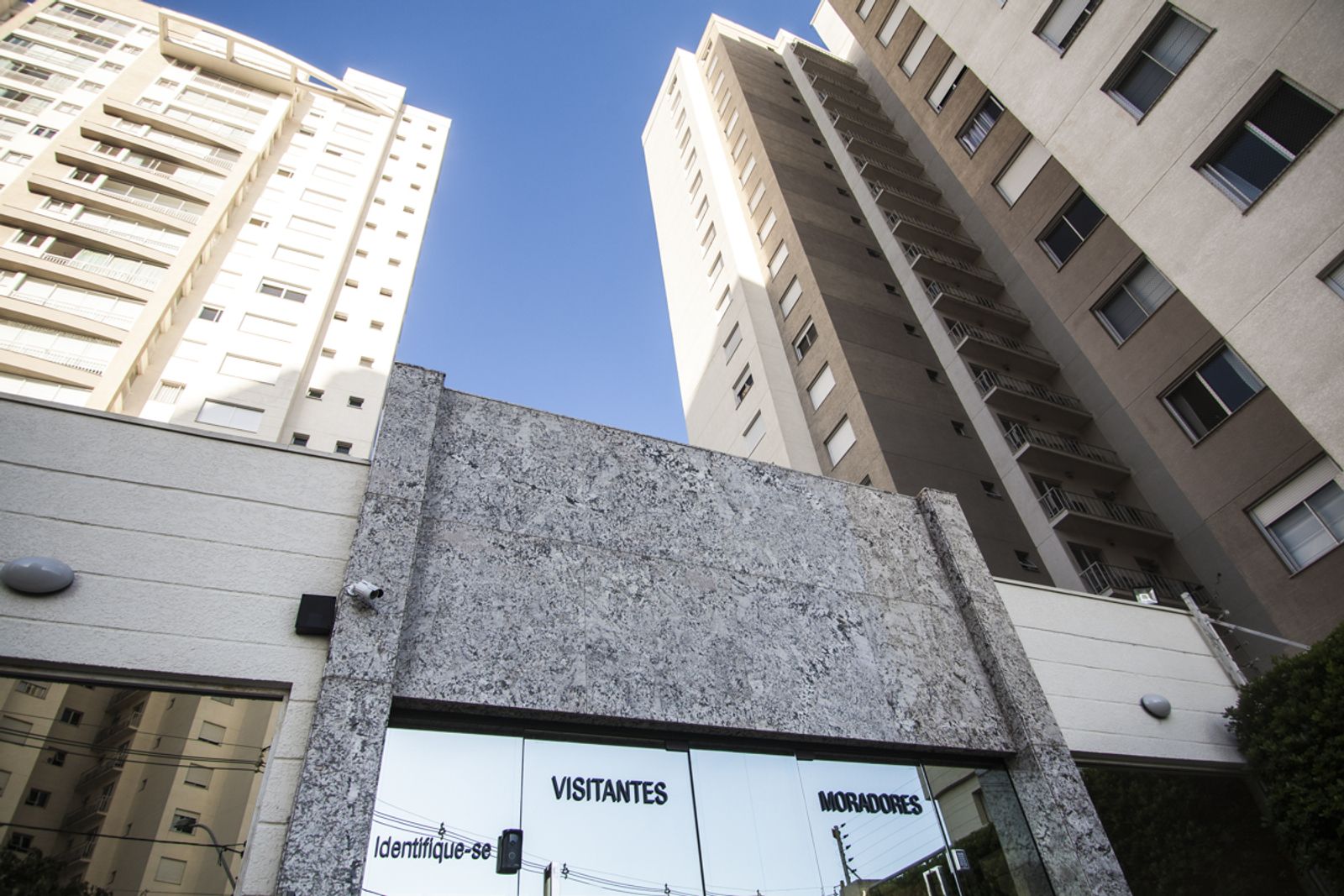 Within boundaries - PhMuseum