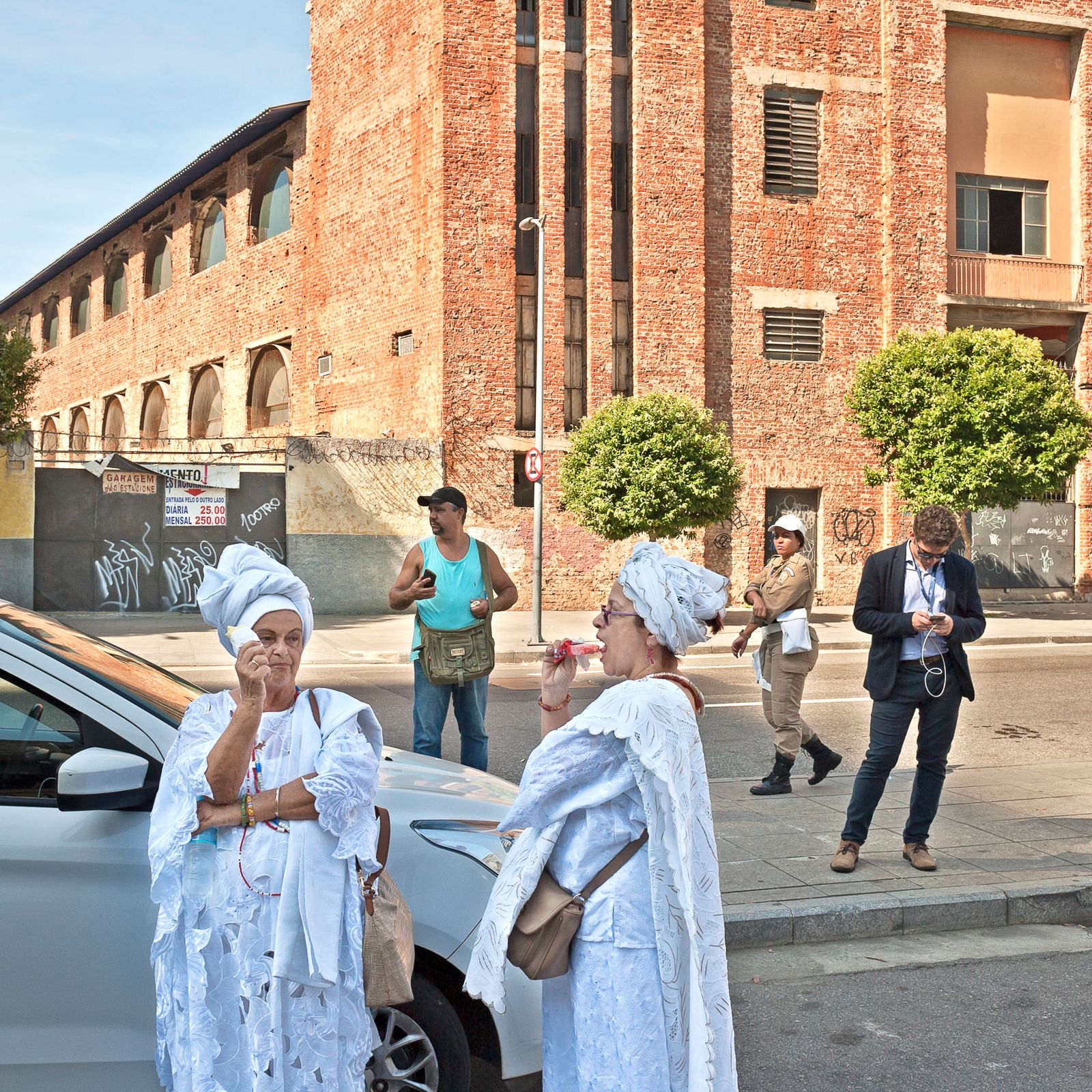 Urban Rio: life in between beaches and favelas - PhMuseum