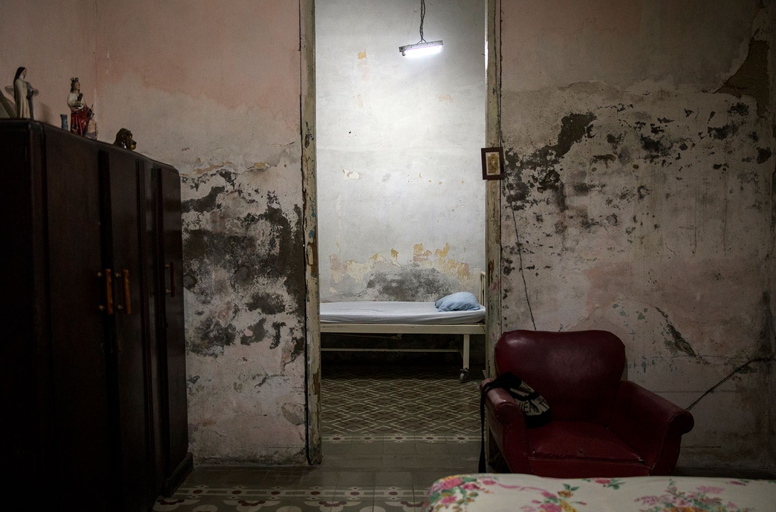 The Void We Leave - PhMuseum