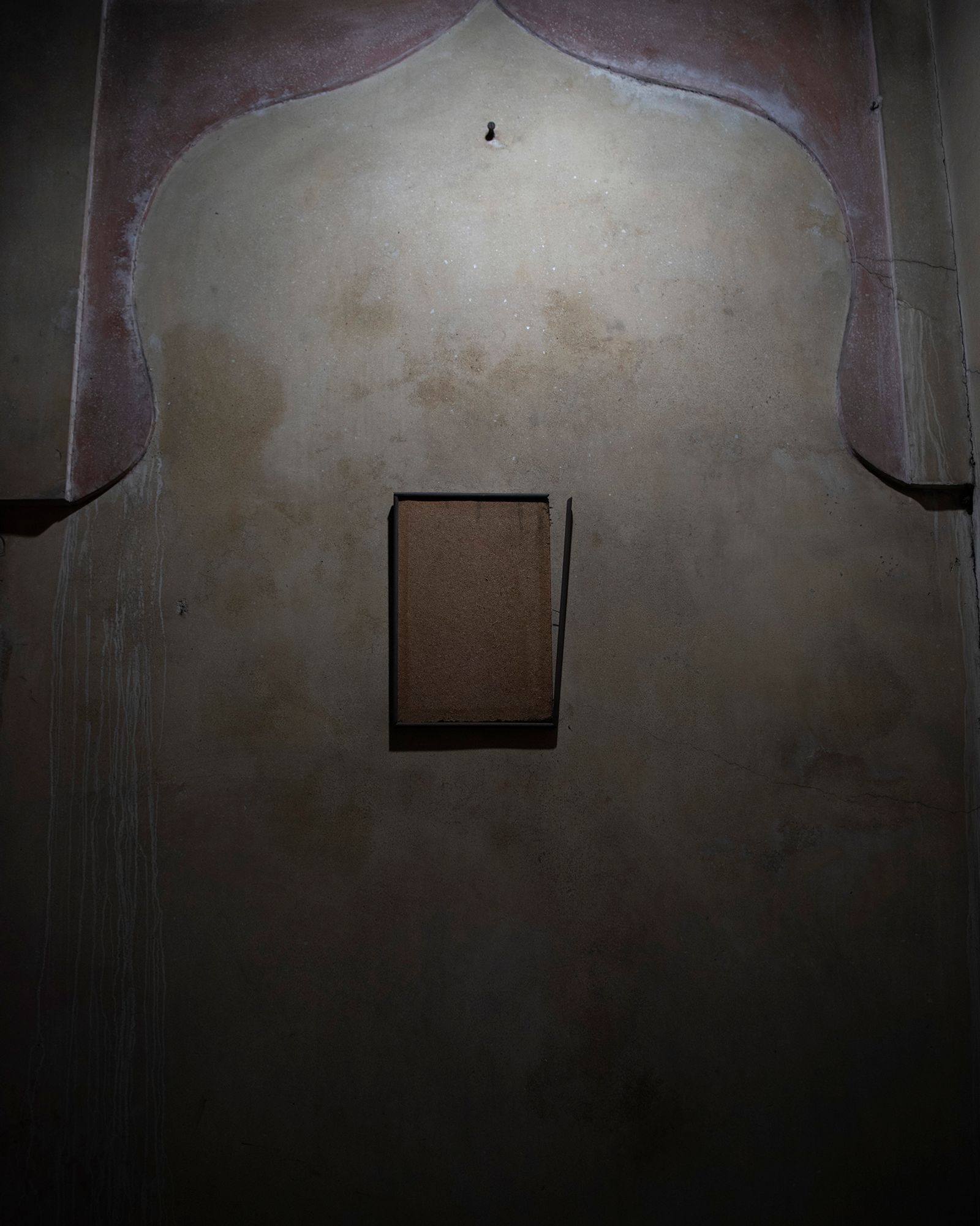 Blood under the sundown light - PhMuseum