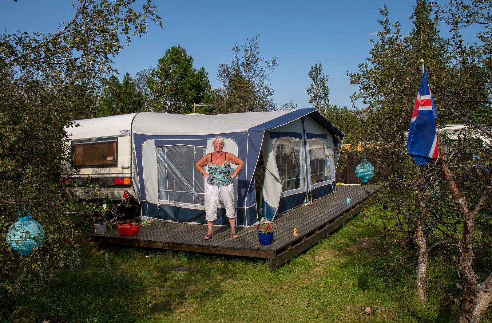 The Caravan Project - PhMuseum