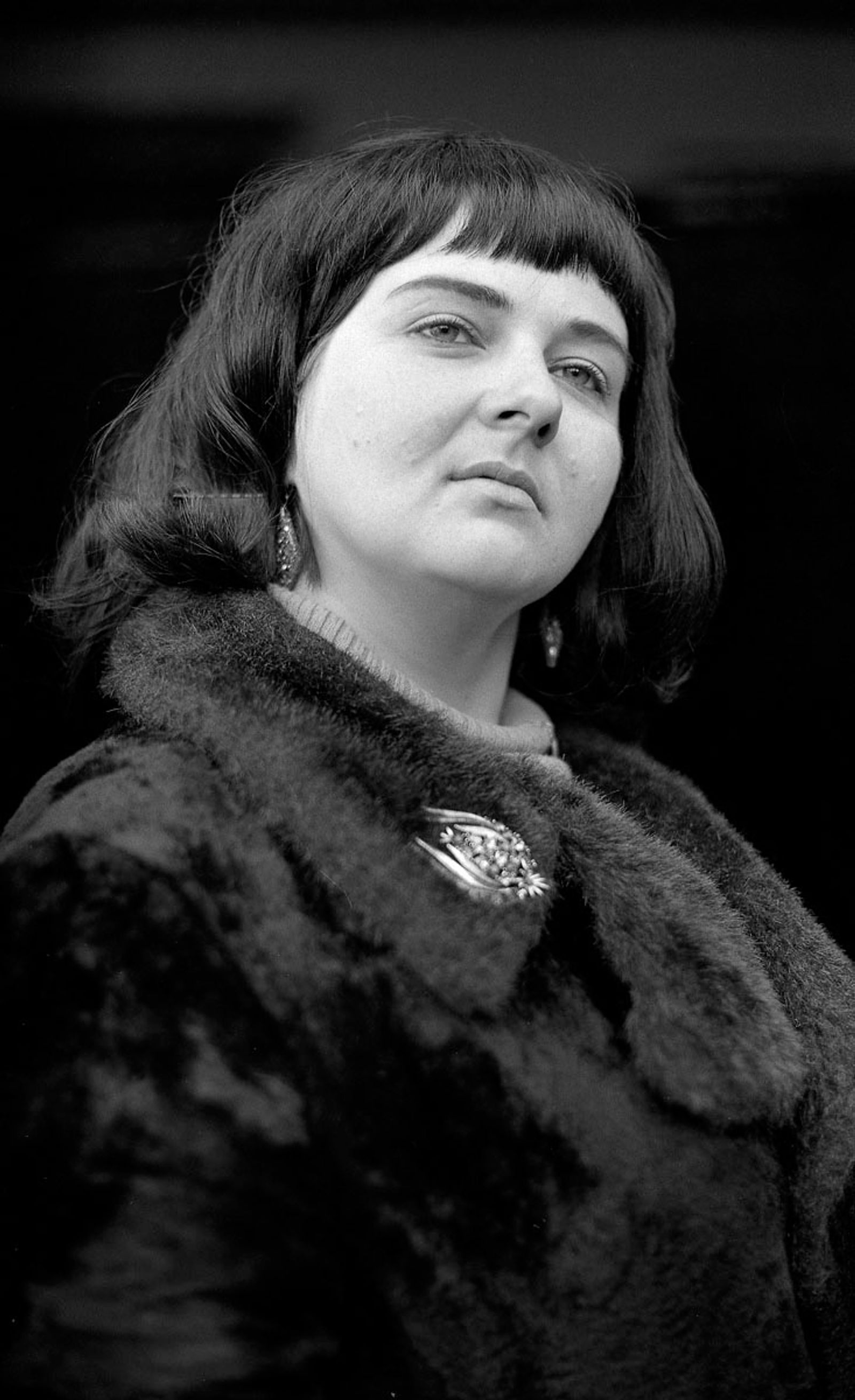 Vertical Portraits from the 1970's - PhMuseum