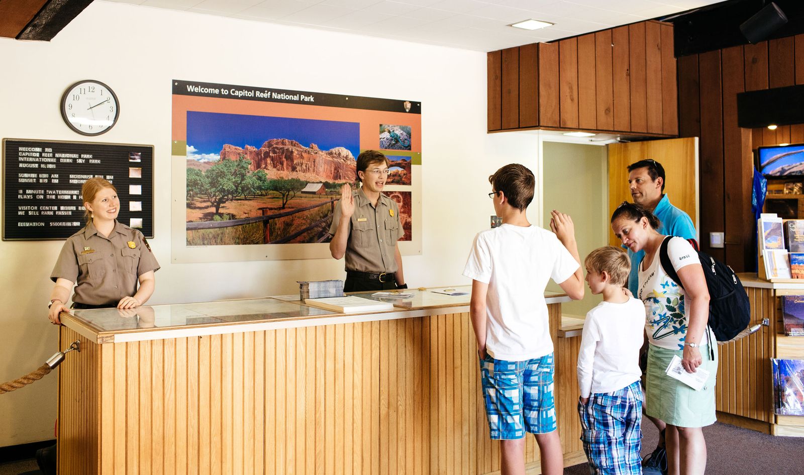 See America first! - PhMuseum