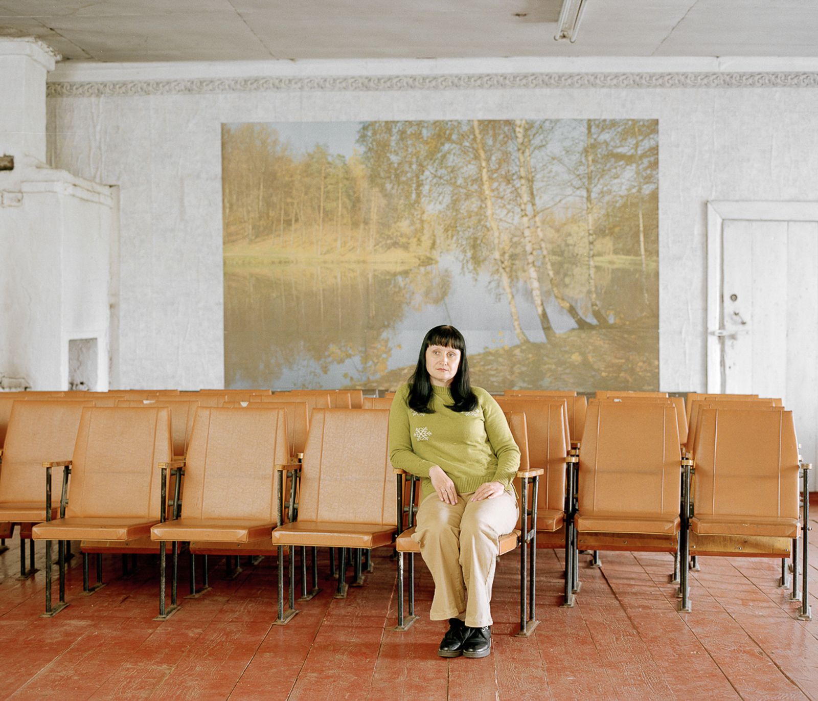 Behind The Bookshelves - PhMuseum