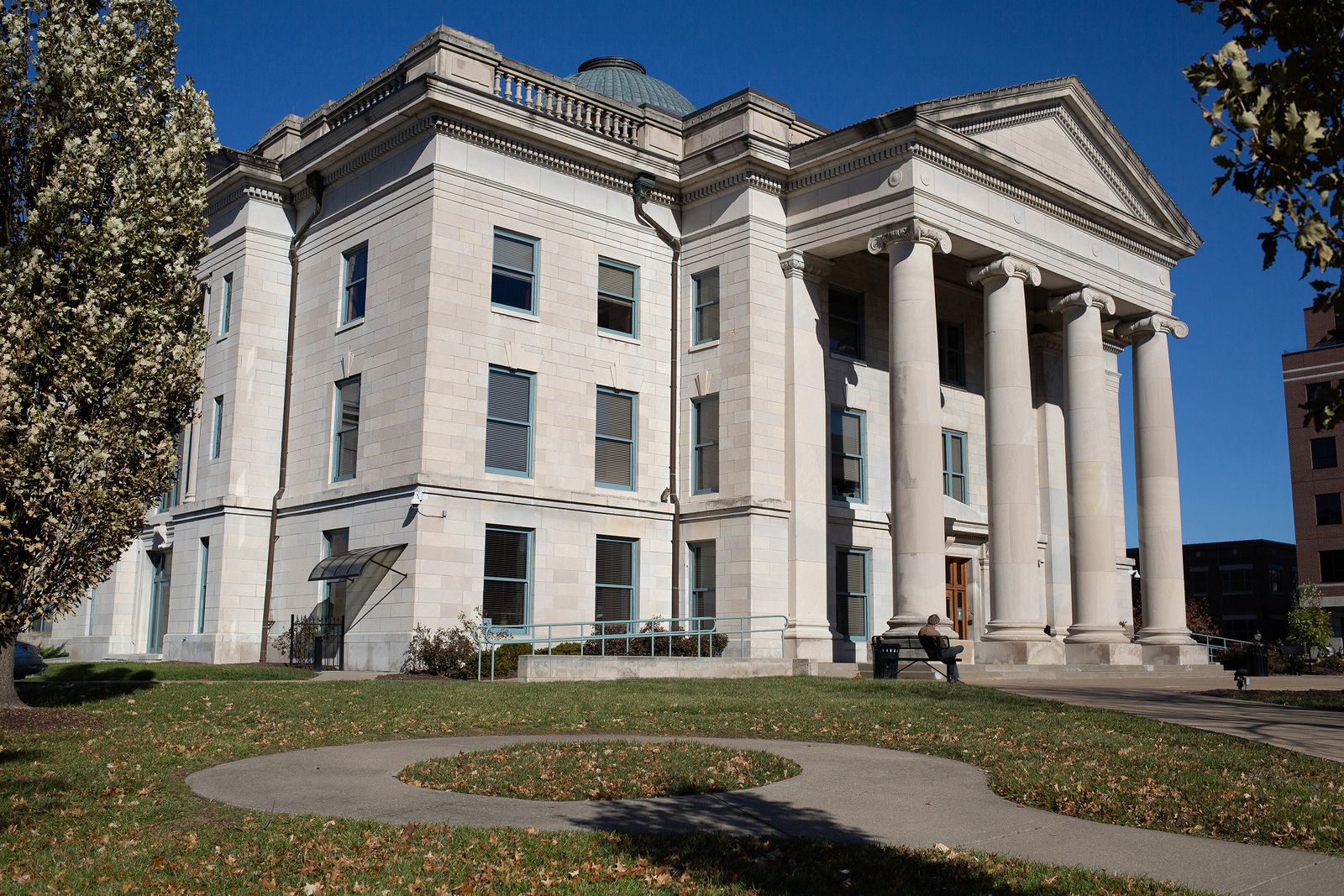 Monuments (Removed) - PhMuseum