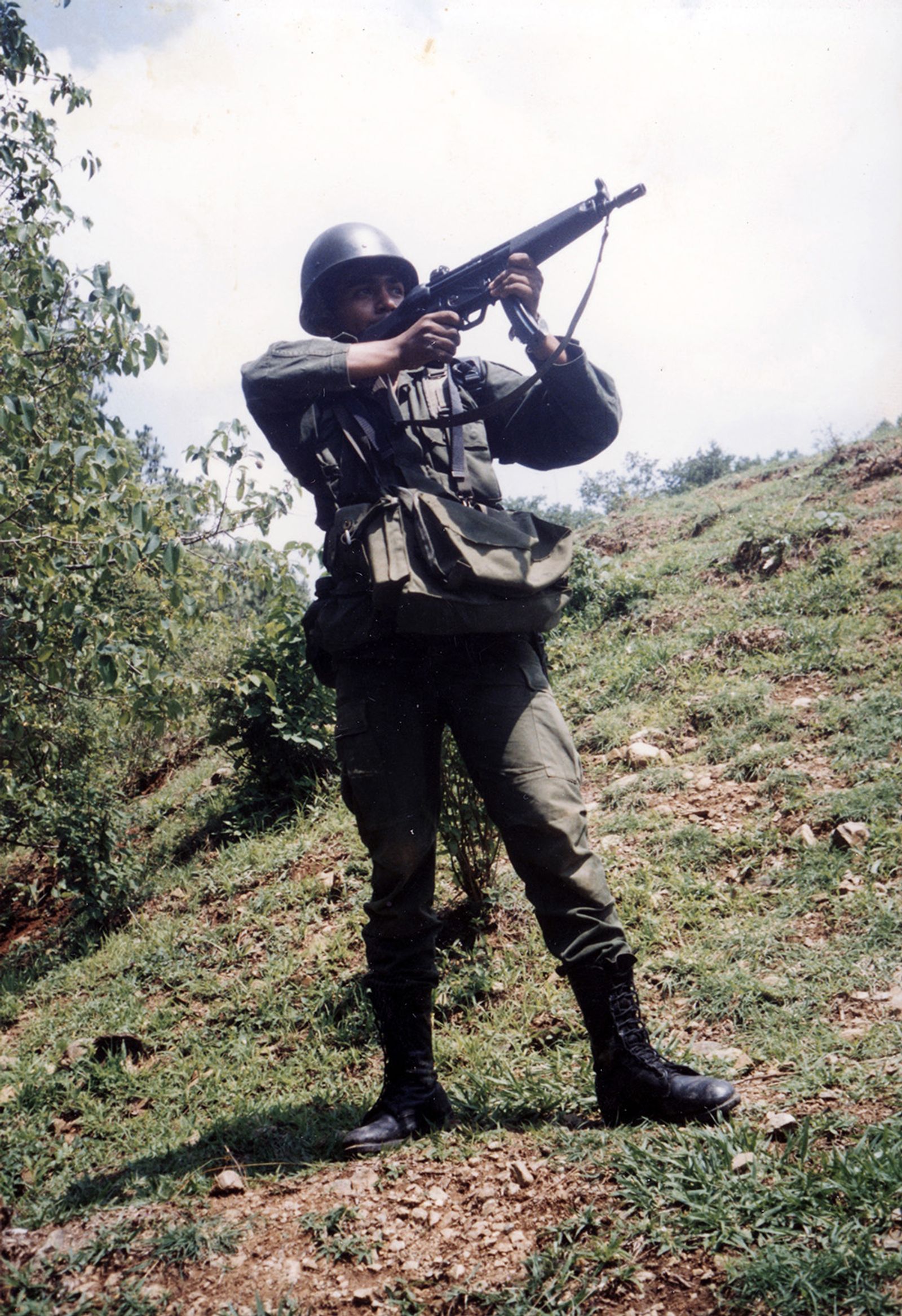 No Le Digas Al Abuelo (Don't Tell Grampa) - PhMuseum