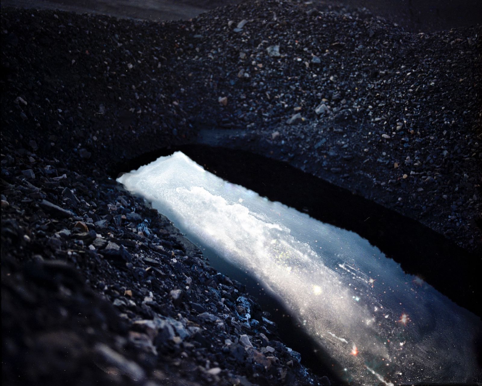 The Blue of the Far Distance - PhMuseum