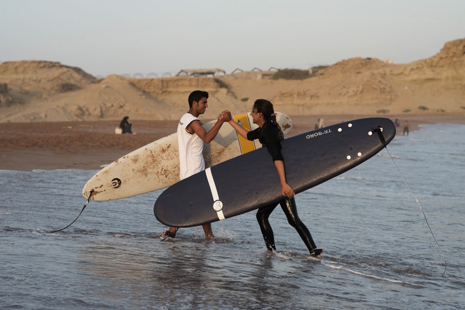 SURFING IRAN - PhMuseum