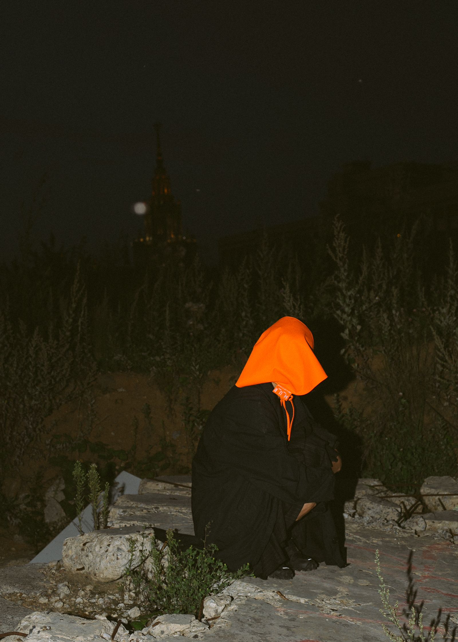 Peculiar souls behind peculiar faces - PhMuseum