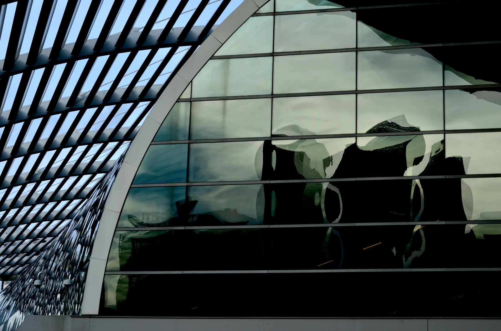 VIBRATIONS - PhMuseum