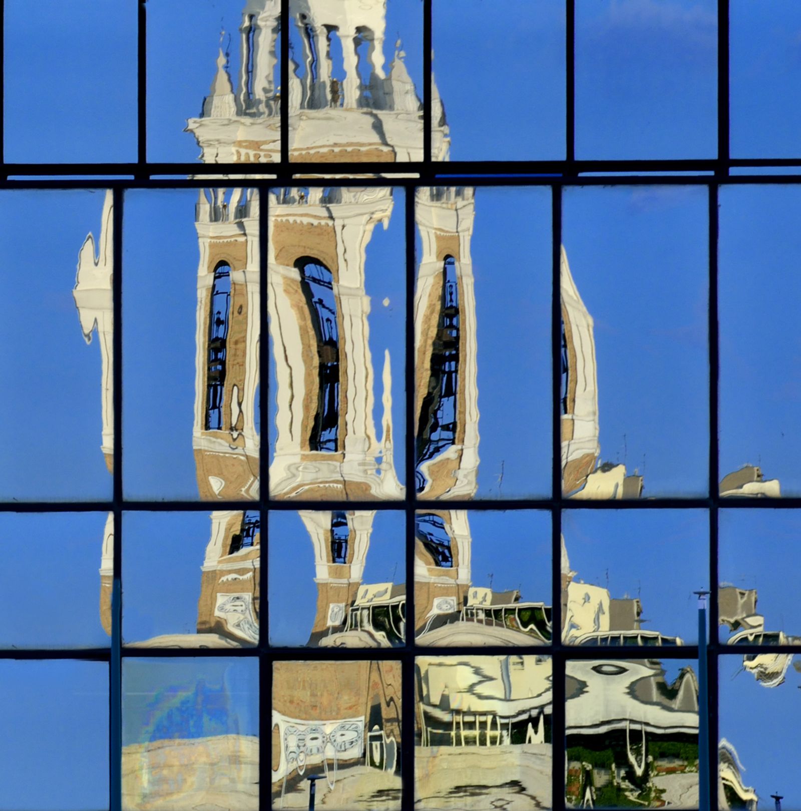 VIBRATIONS - PhMuseum