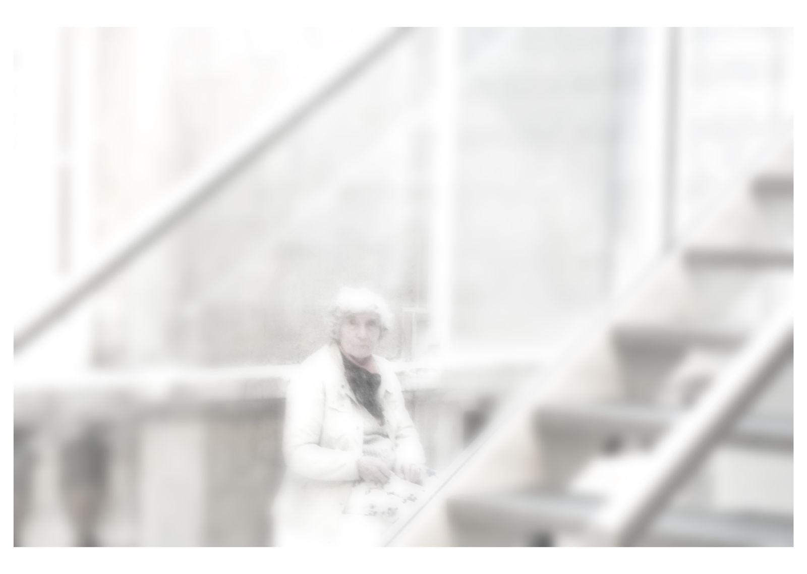 Pamela in no mans land - PhMuseum