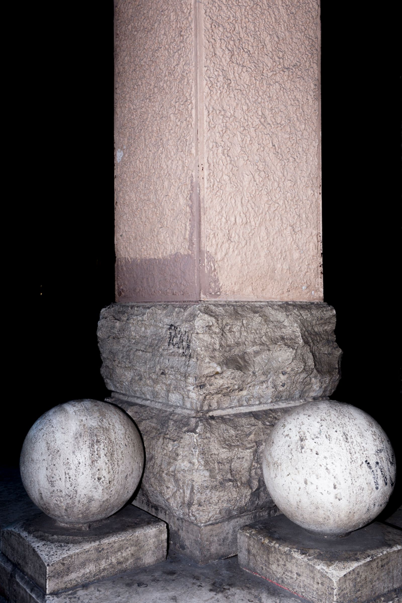 CAPUT MUNDI - PhMuseum