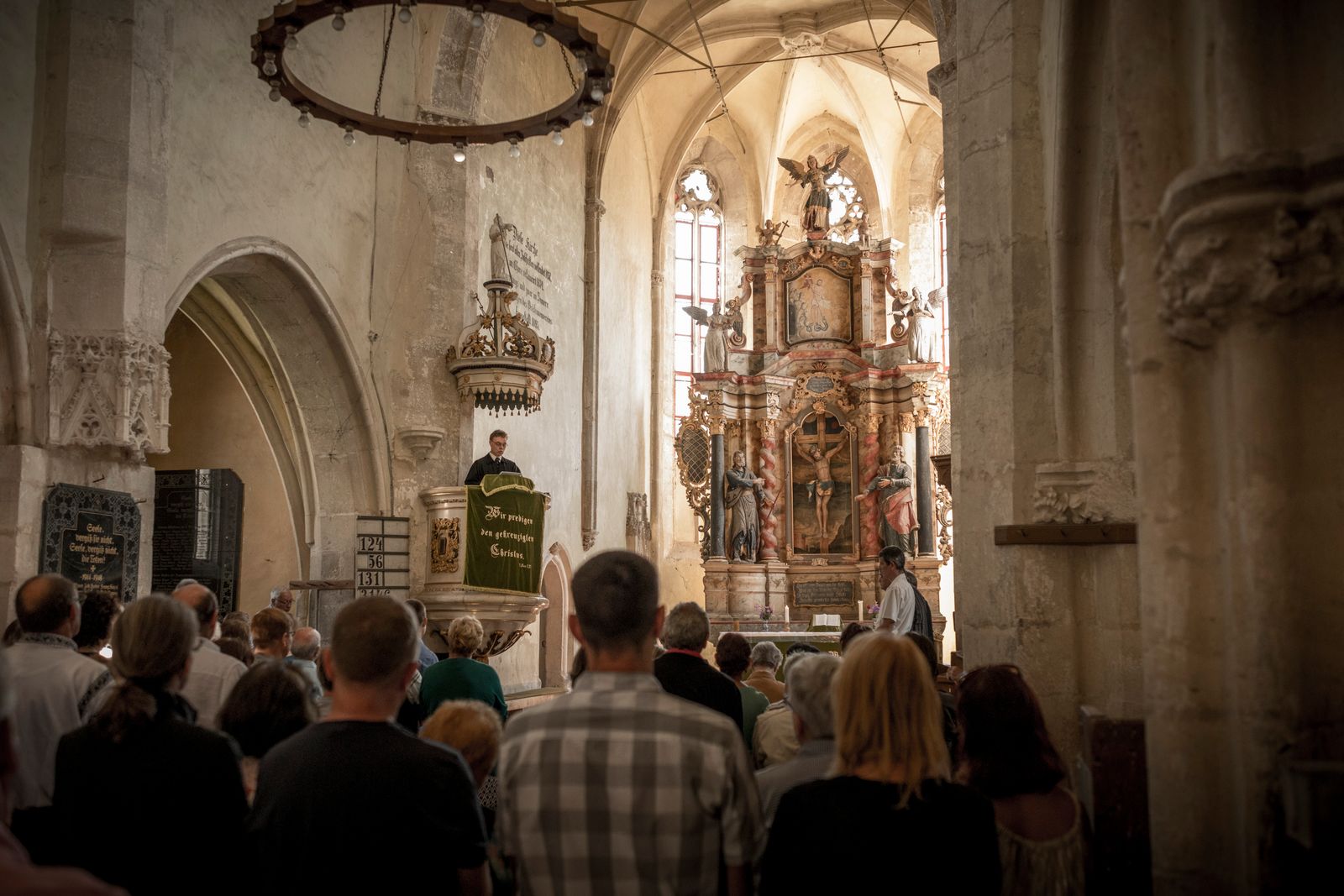 Across the river's flow - PhMuseum