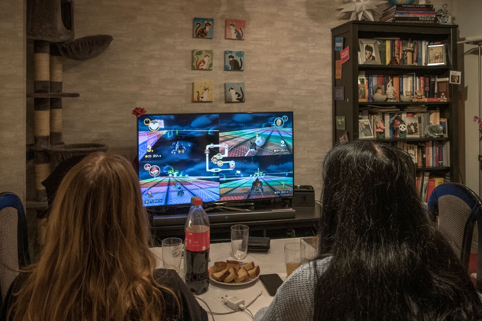 Across the river's flow - PhMuseum