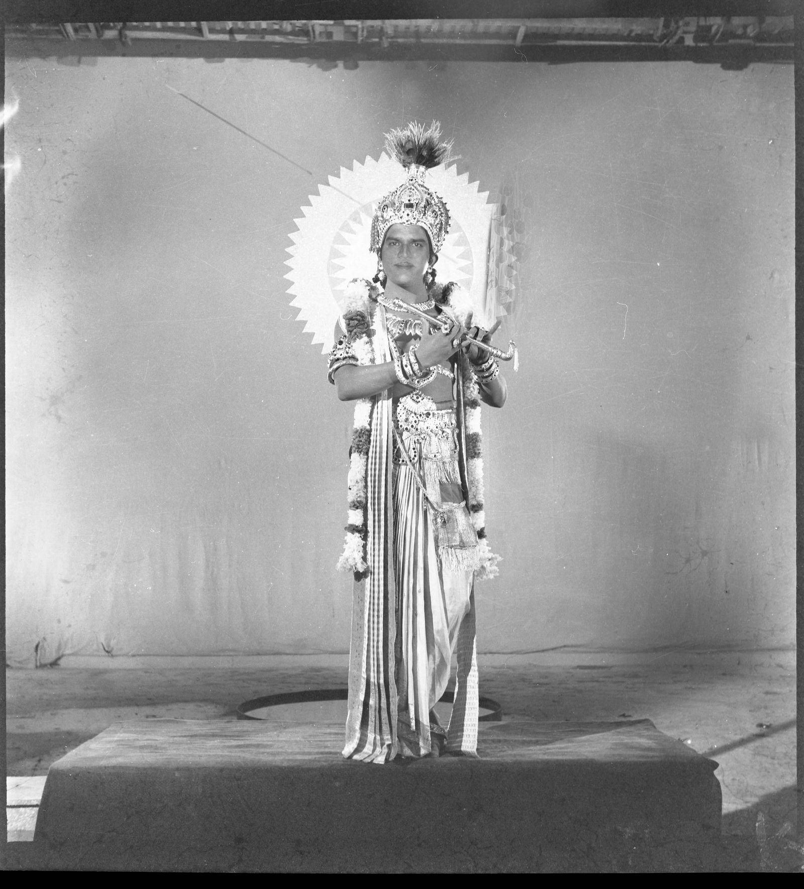 Dear Cinema, - PhMuseum