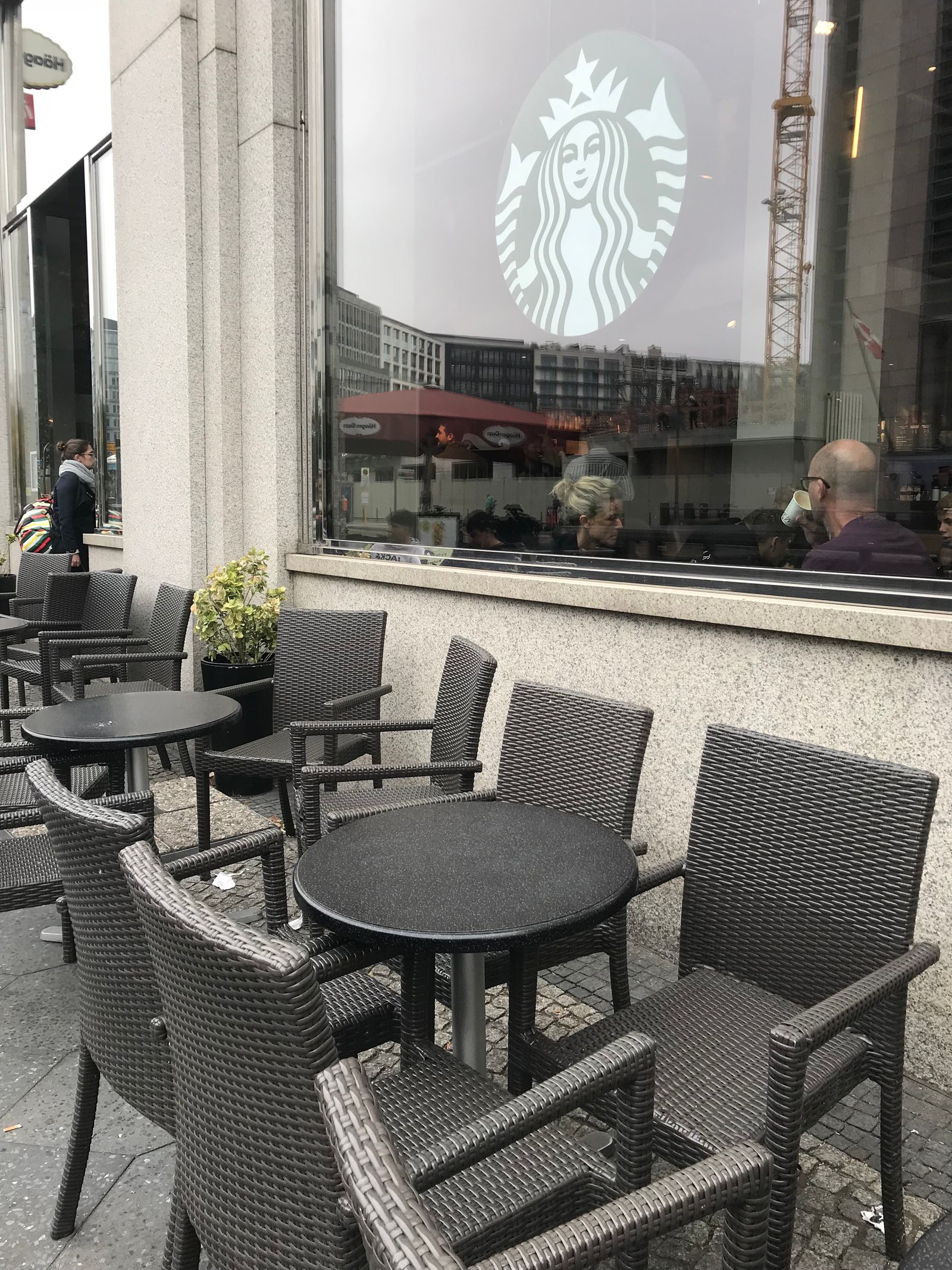 There are still places left - PhMuseum