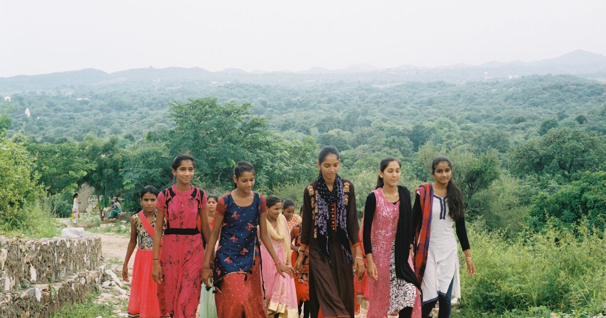 Girls of Piplantri - PhMuseum