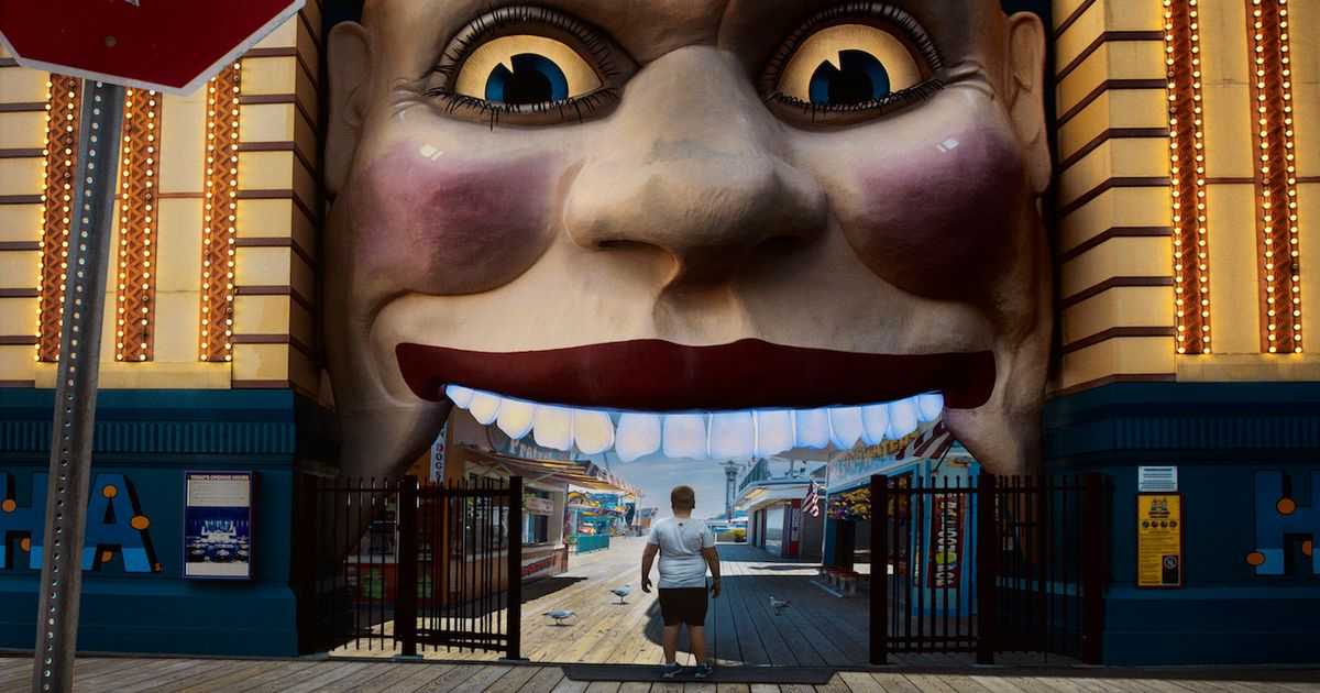 The Sideshow - PhMuseum