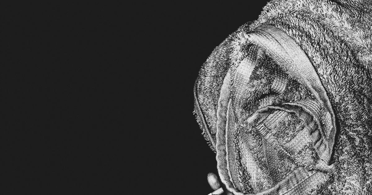 Holding up a Mirror to Reality - PhMuseum