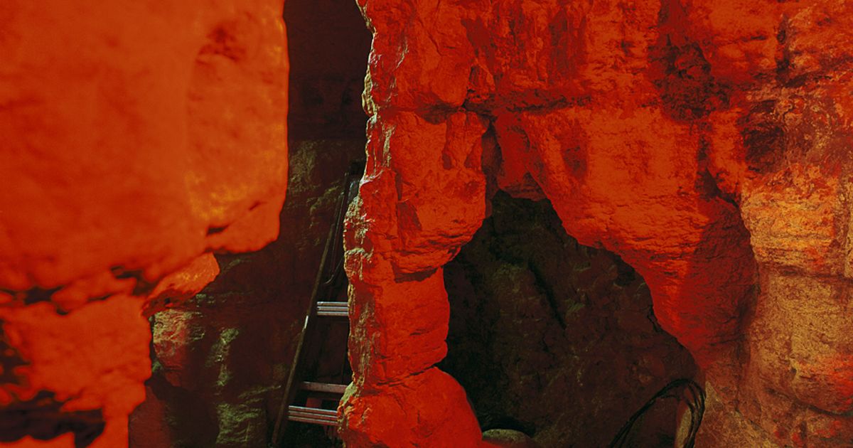SHOW CAVES - PhMuseum