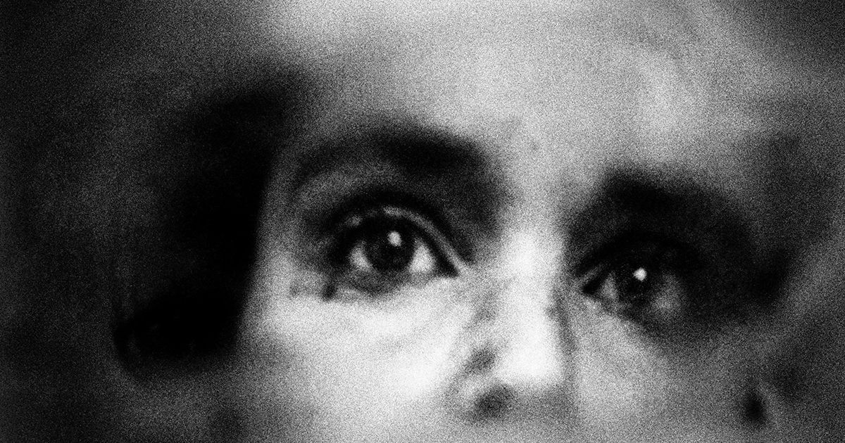 How to disappear completely - PhMuseum