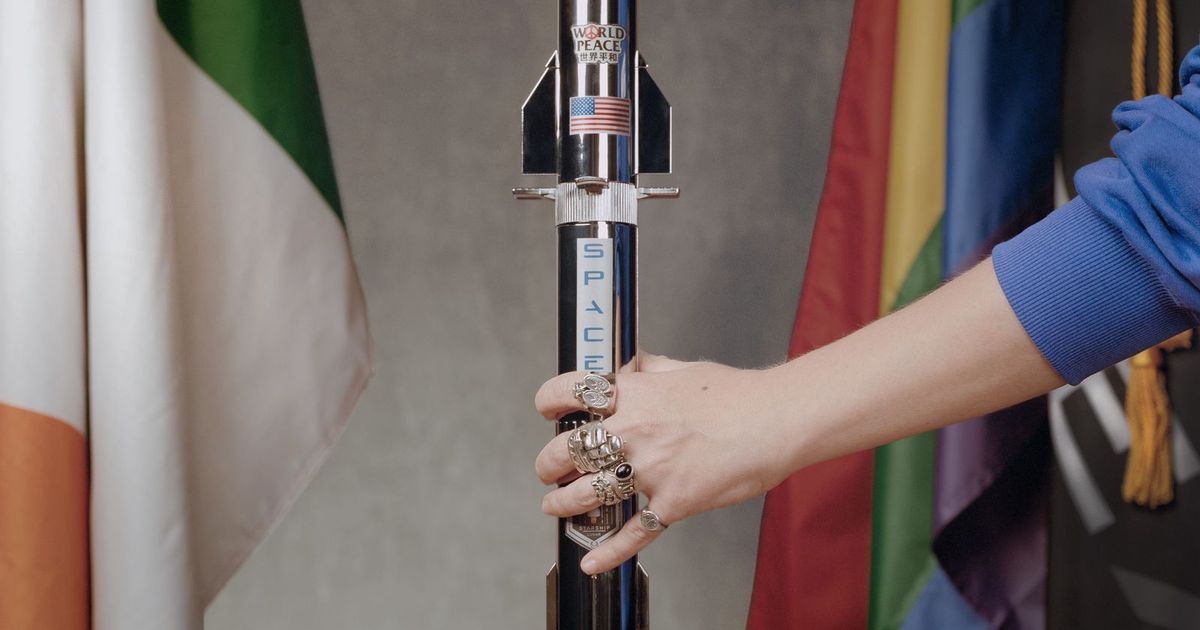 Rhi-Entry - PhMuseum