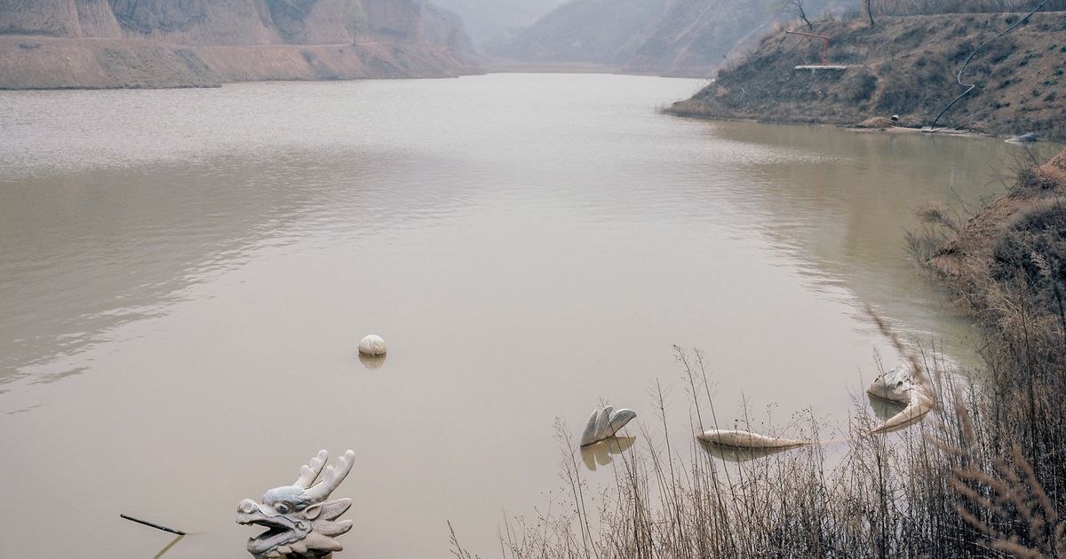 Broken memory, Changing hometown - PhMuseum