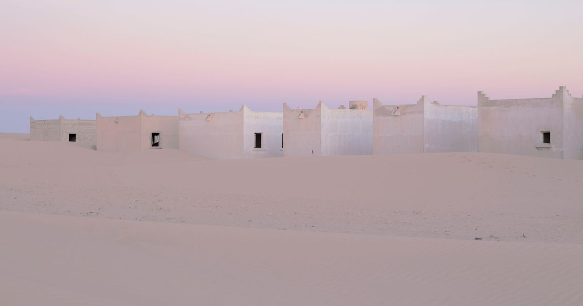 80 Miles to Atlantis - PhMuseum