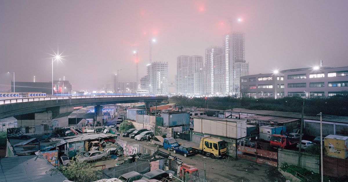 Londons - The Polycentric City - PhMuseum