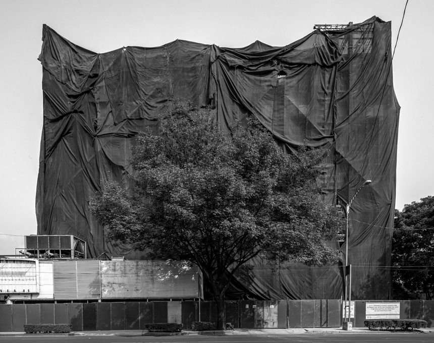 Empty House - PhMuseum